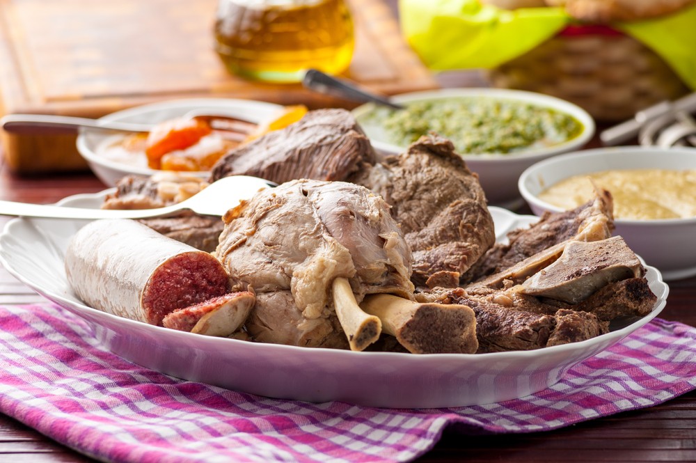 Qual è la differenza tra bollito e lesso? - Agrodolce