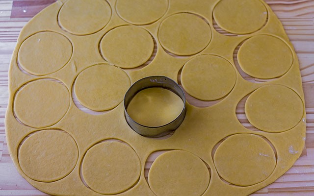 Fiadoni abruzzesi: ricetta tipica di Pasuqa | Agrodolce