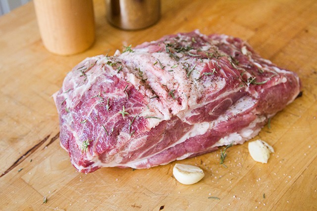 Coppa di maiale al forno: ricetta capocollo arrosto | Agrodolce