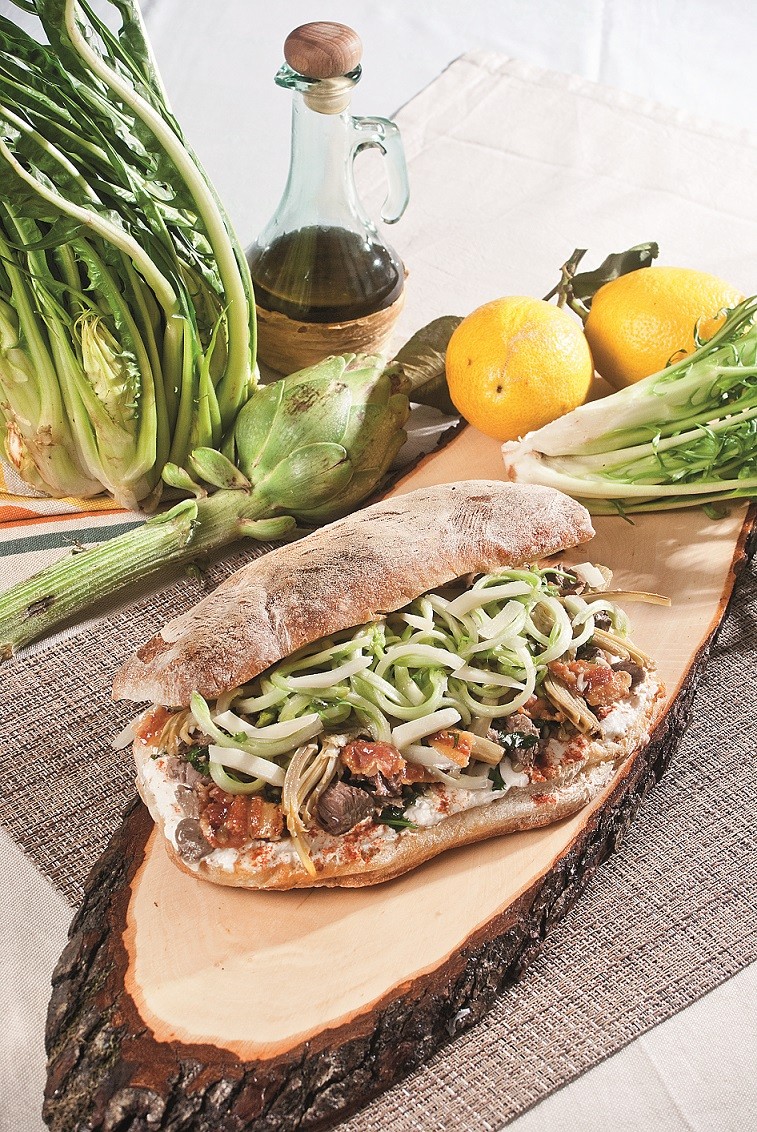 Ricetta Panino con bollito, ricotta e guanciale | Agrodolce