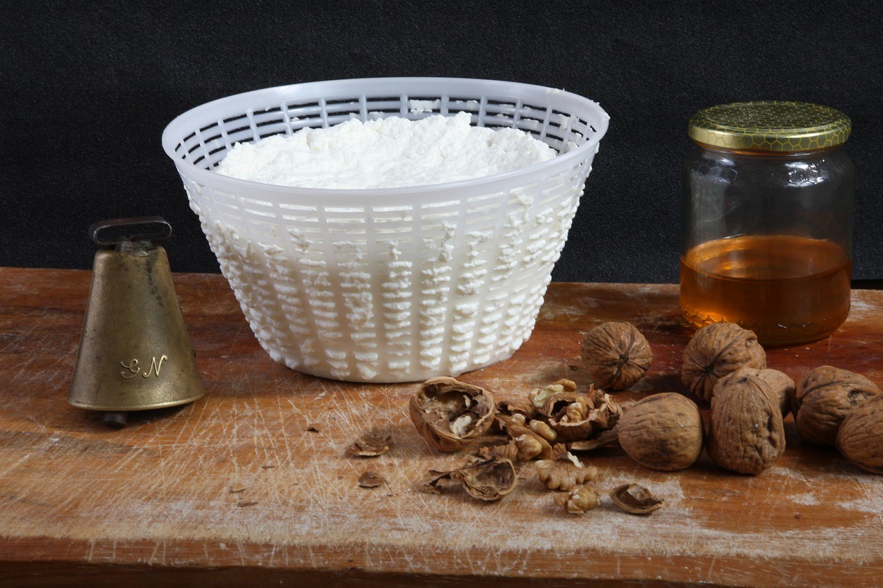 Fuscella per ricotta, come si usa e quale scegliere - Agrodolce