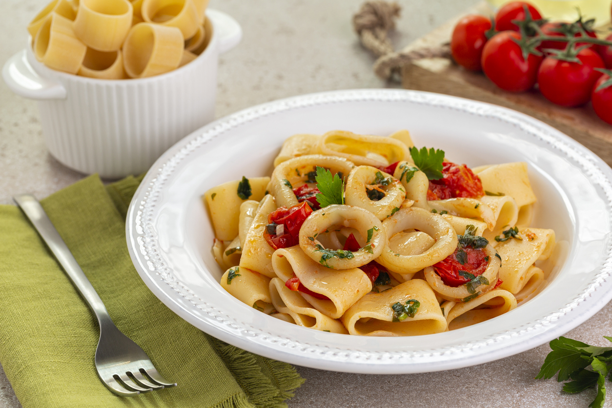 Calamarata con calamari Ricetta- Agrodolce